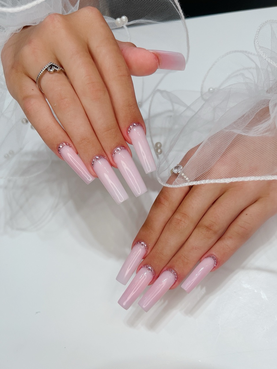 Luxe Nails Spa - Nail Salon in Port Elgin, ON N0H 2C3
